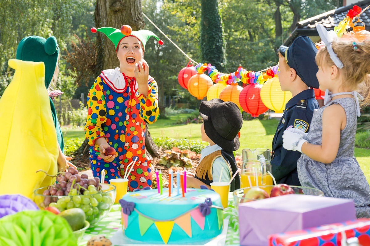 How To Make Your Child’s Birthday Party a Blast - B2 Cafe